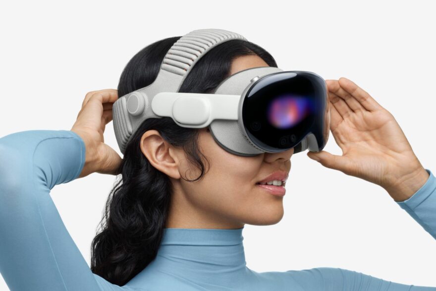 Vision Pro : l'avenir du casque remis en question, le futur CEO d'Apple ...